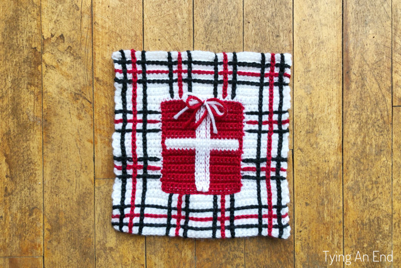 Crochet Plaid & Gift Box Square [Free Pattern] - Tying An End